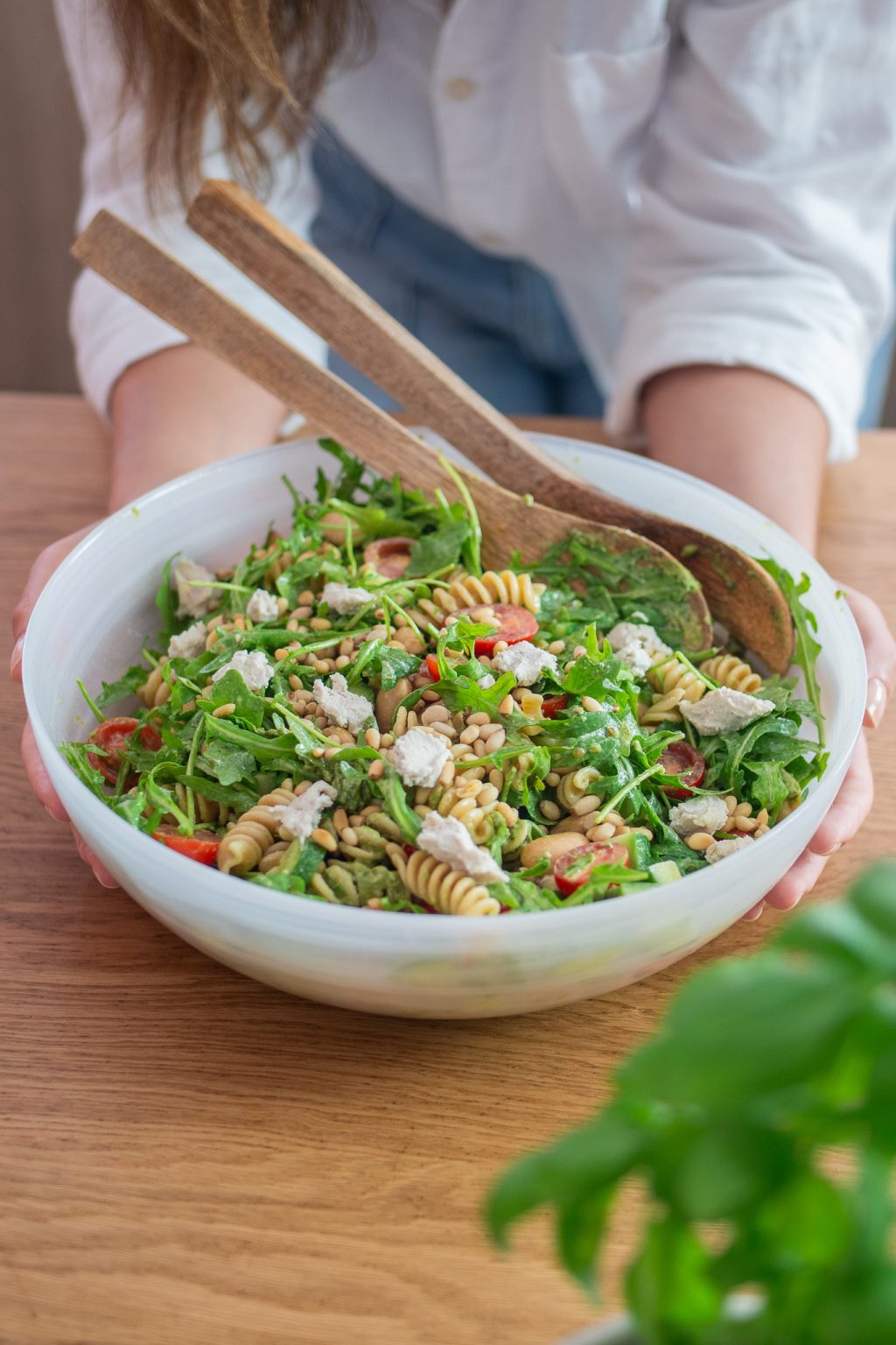 Pesto Pasta Salad Delight | plantbaes