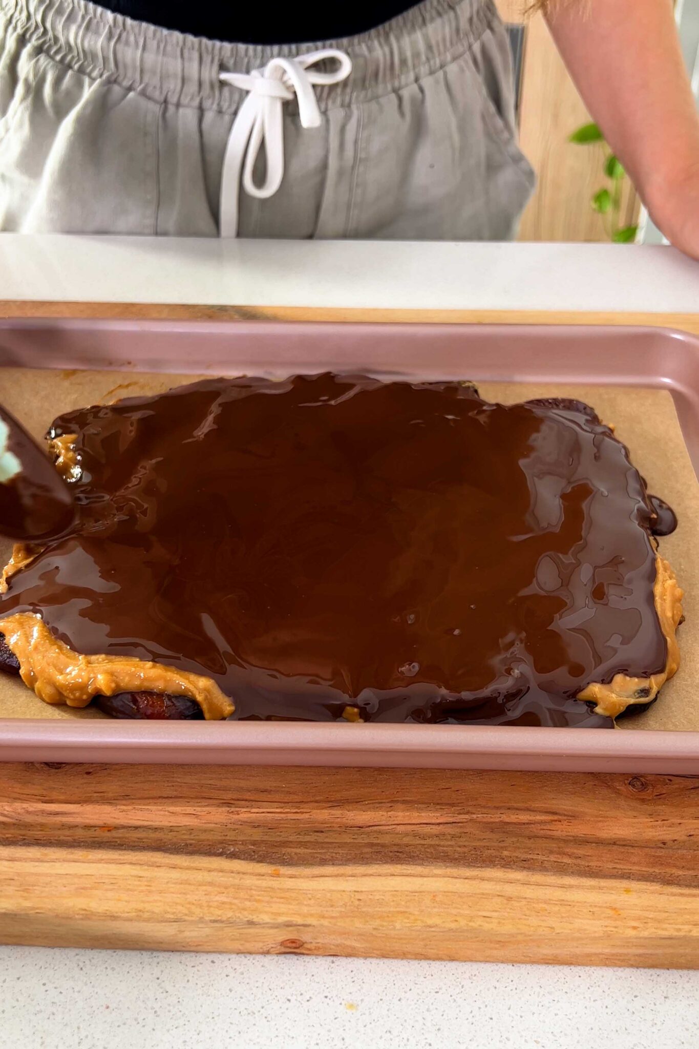 Date Bark with Peanut Butter & Dark Chocolate (Viral TikTok) | plantbaes