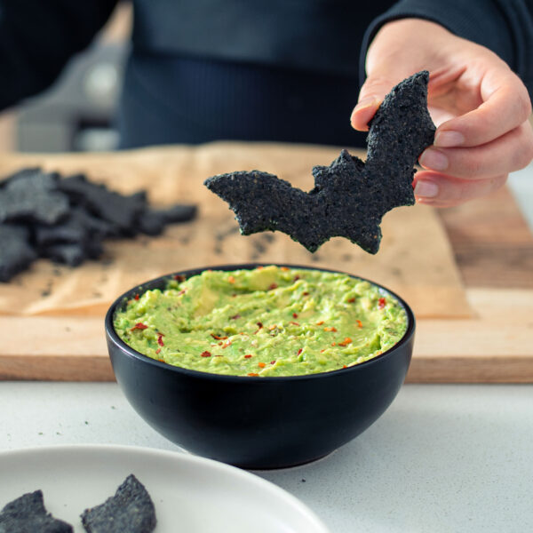 Bat Crackers and Guacamole: Spooky Halloween Snacks | plantbaes