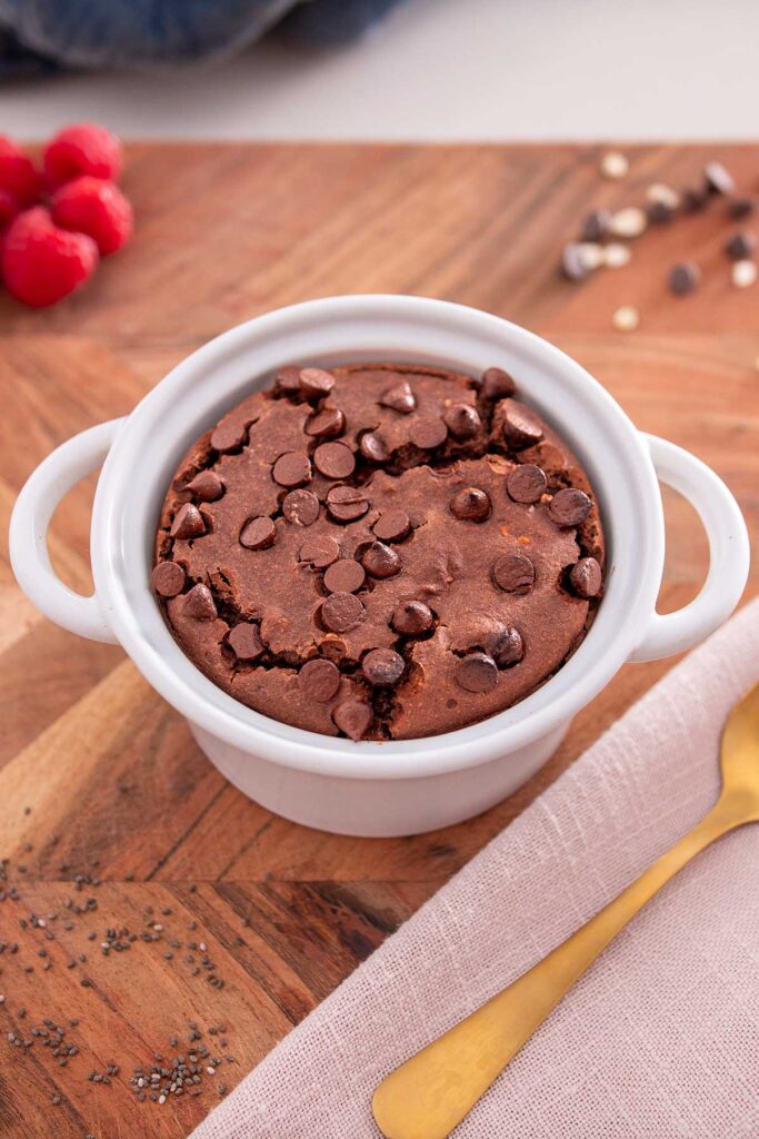 Chocolate Raspberry Baked Oats (GF & Vegan) | plantbaes